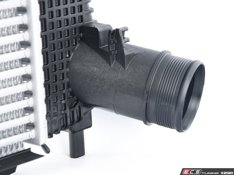 Genuine Volkswagen Audi - 5Q0145803AD - Intercooler (5Q0 145 803 AD)