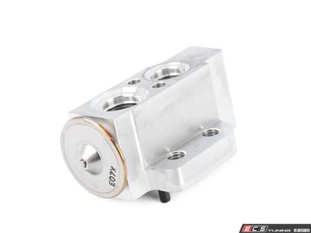 Genuine Volkswagen Audi - 8U0820679 - VALVE (8U0 820 679)