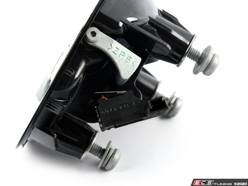 Genuine BMW - 51247248535 - EMBLEM BUTTON (51-24-7-248-535)