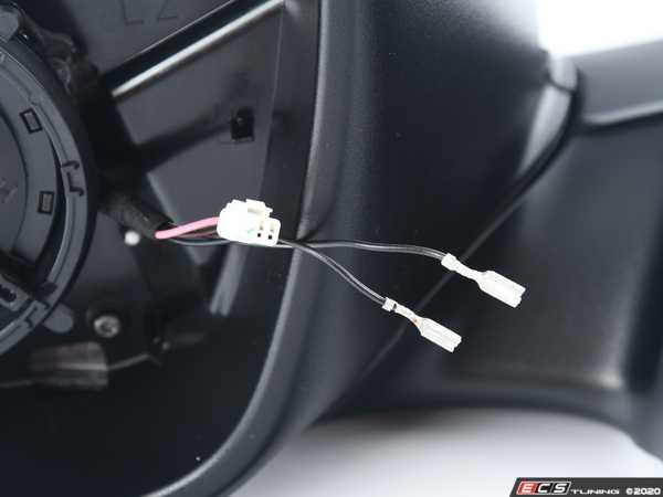 Genuine BMW - 51167245135 - Heated Outside Mirror - Left (51-16-7-245-135)