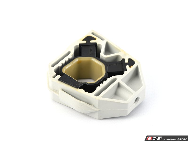 Rein - 1K0121367P - Upper Radiator Bracket - Priced Each