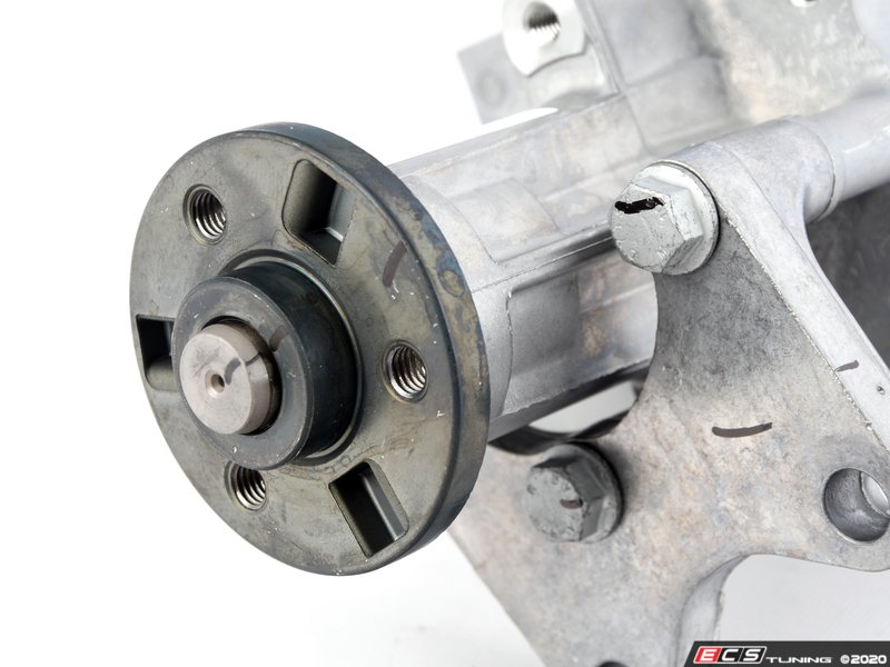 Genuine BMW - 32416796443 - E70 X5 Power Steering Pump (32-41-6-796-443)