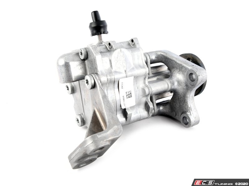 Genuine BMW - 32416796443 - E70 X5 Power Steering Pump (32-41-6-796-443)