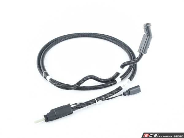 Genuine Volkswagen Audi - 561131984E - SUPPLY LIN (561 131 984 E)