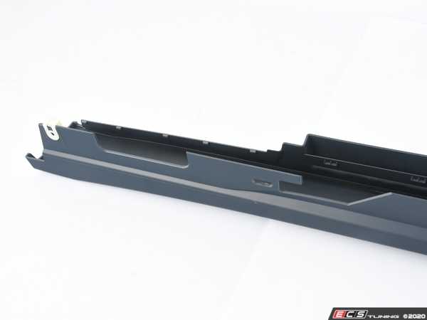 Genuine BMW - 51777475604 - ROCKER PANEL TRIM, P (51-77-7-475-604)