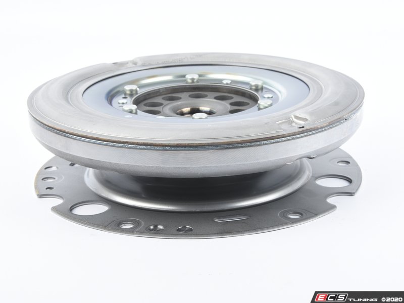 Genuine Volkswagen Audi - 0B5105317Q - Flywheel for Dual Clutch Gearbox ...