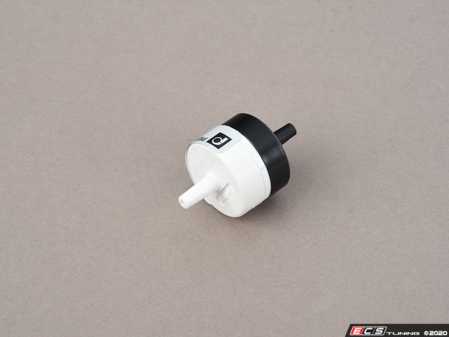 Pierburg - 11611312737 - Vacuum Control Valve