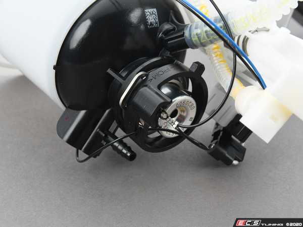 Genuine Mercedes Benz - 2124703294 - Fuel Pump Assembly