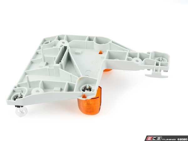 Genuine Mercedes Benz - 2118200477 - Tail Lamp Bulb Holder