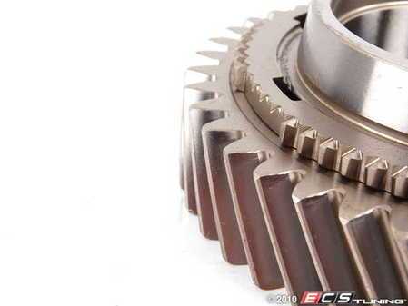 Genuine Volkswagen Audi - 0A2311261B - 2nd Gear (0A2 311 261 B)