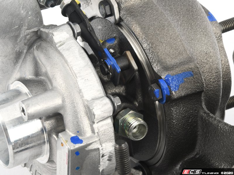 Garrett - 038253019S - Garrett GT1749V Turbocharger With Manifold