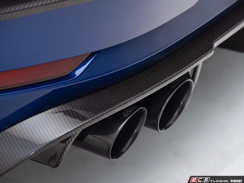 ECS - 026314ecs01KT - MK7.5 Golf R Carbon Fiber Rear Diffuser