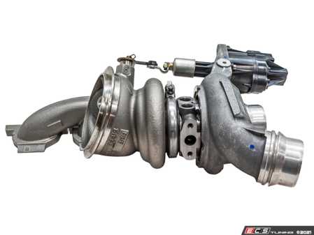 Mitsubishi Turbocharger - 11658631891 - Turbocharger With Manifold