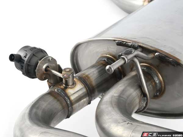 Genuine BMW - 18307646096 - REAR MUFFLER WITH EX (18-30-7-646-096)