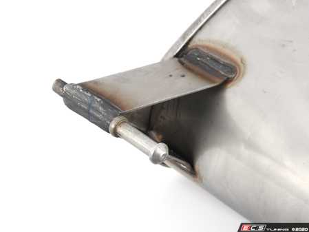 Genuine BMW - 18307646096 - REAR MUFFLER WITH EX (18-30-7-646-096)