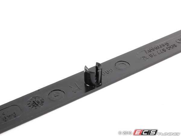 Genuine Volkswagen Audi - 8D0877792A01C - Upper Sunroof Trim - Right ...