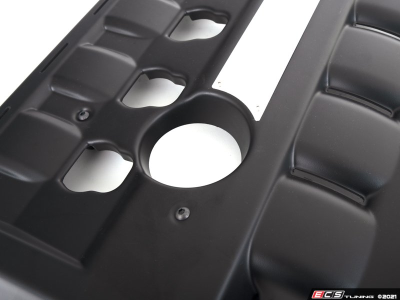 ECS - 007122LA03 - 2.0T TSI Textured Black Engine Cover - (NO LONGER ...