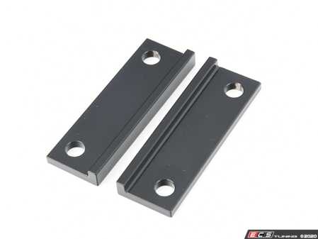 Race German - E30RearJackpoint - Rear Jack Point reinforcement plates