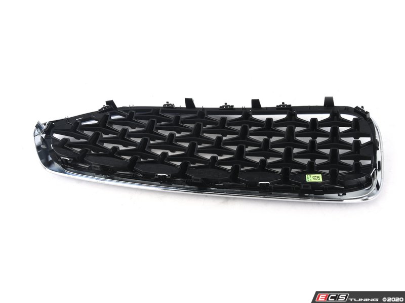 Genuine BMW - 51117489710 - Grille - Front - Right (51-11-7-489-710)