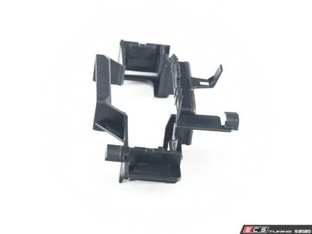 Genuine Volkswagen Audi - 5K0953223C - PLATE (5K0 953 223 C)