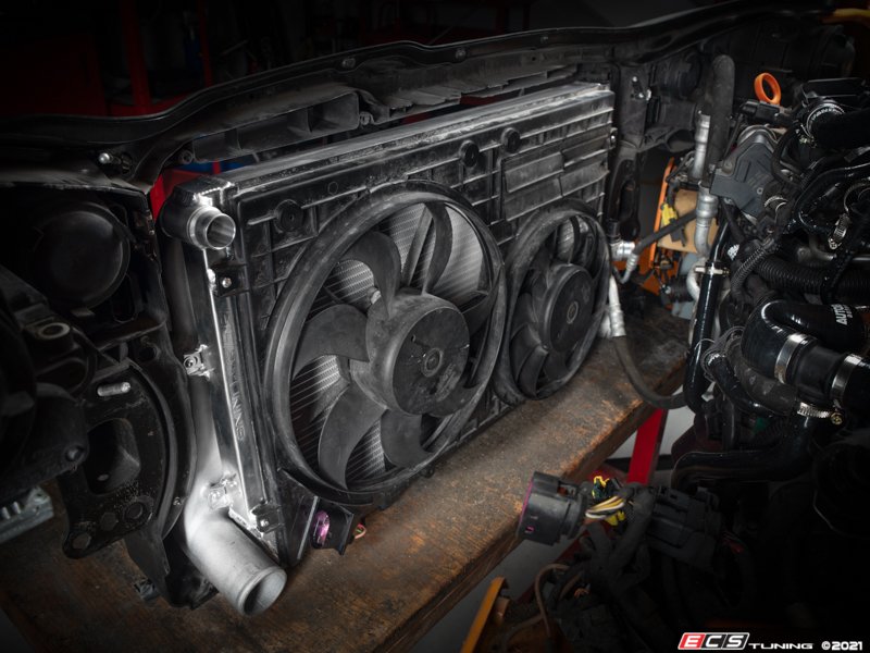 ECS - 014053la01KT - 2.0T FSI / Gen3 TSI High Performance Aluminum Radiator