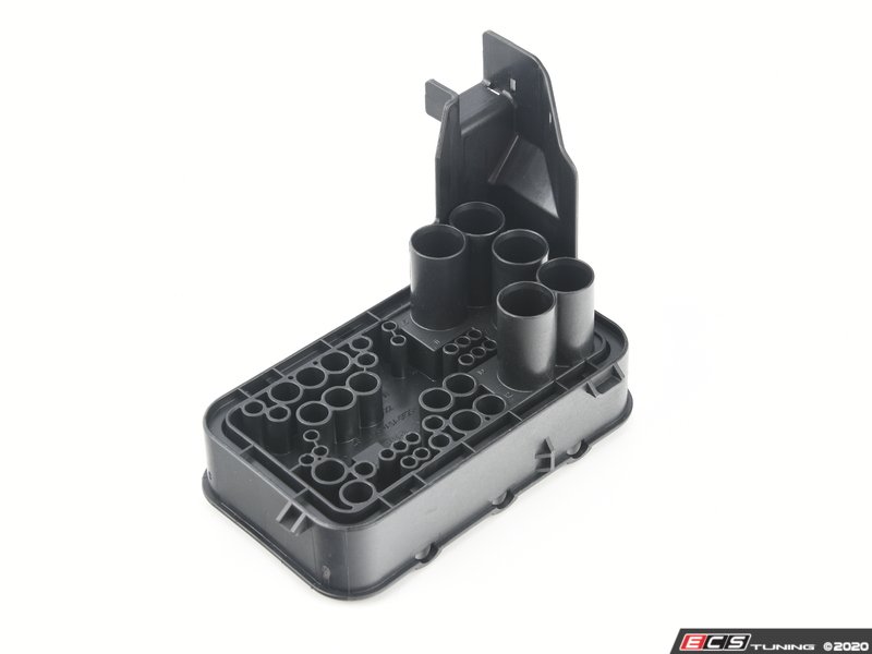 Genuine Volkswagen Audi - 1K0937700B - Flat Contact Housing (1K0 937 700 B)