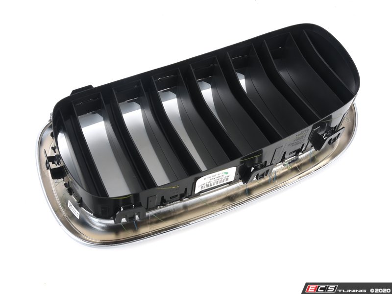 Genuine BMW - 51137474406 - Grille - Front - Right (51-13-7-474-406)