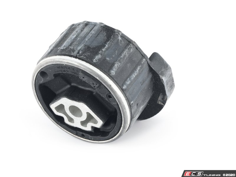 Genuine BMW - 22326860529 - TRANSMISSION BEARING SET (22-32-6-860-529)