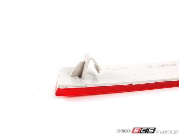 Genuine BMW - 63146920687 - Rear Bumper Reflector - Left (63-14-6-920-687)