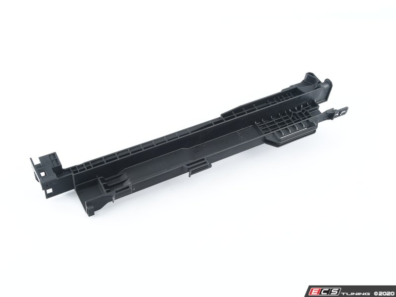 Genuine BMW - 17118095288 - COVERING RIGHT (17-11-8-095-288)