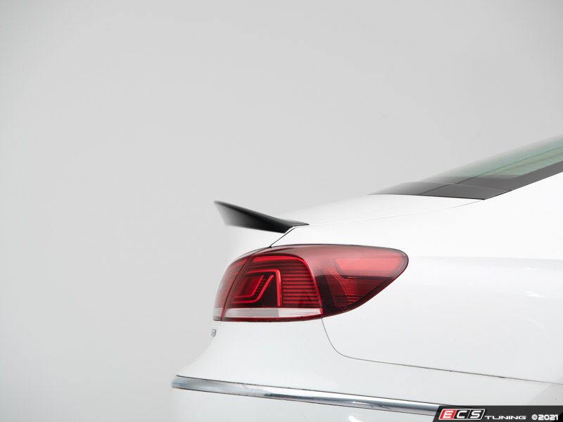 ECS - 013939LA01 - VW CC Gloss Black Trunk Spoiler
