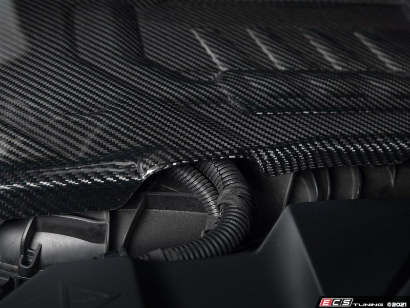 ECS News - New Turner G-Chassis B46/B48 Carbon Fiber Engine Cover