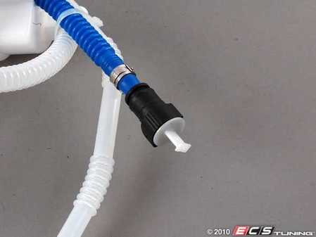 Genuine Volkswagen Audi - 7L6919087G - Fuel Pump - Right Side (7L6 919 ...