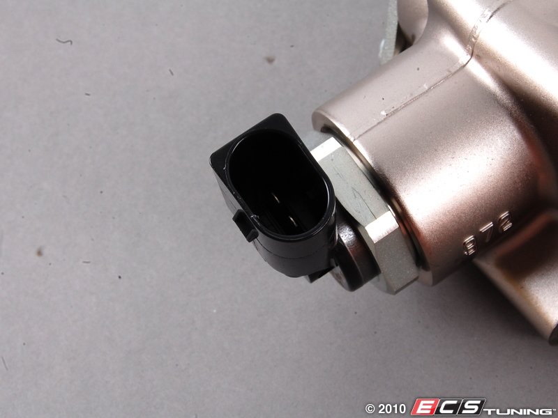 Genuine Volkswagen Audi - 079127026AB - High Pressure Fuel Pump - Right ...