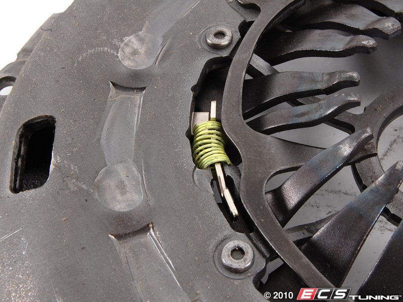 Genuine Volkswagen Audi - 06F141015C - Clutch Kit (06F 141 015 C)