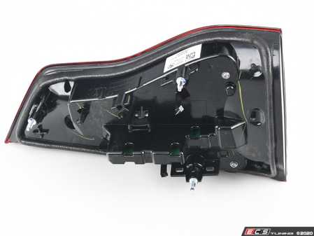 Genuine BMW - 63219853380 - Genuine BMW Tailligt (63-21-9-853-380)