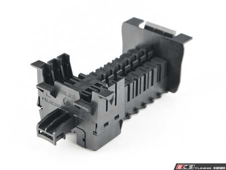 Genuine Mercedes Benz - 2045400150 - Fuse & Relay Box