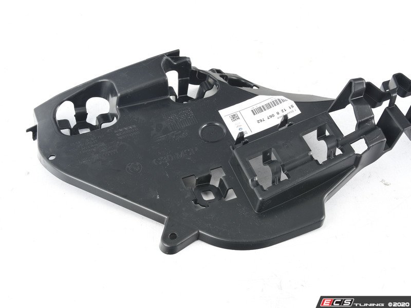 Genuine BMW - 51128067762 - GUIDE, CENTER REAR (51-12-8-067-762)