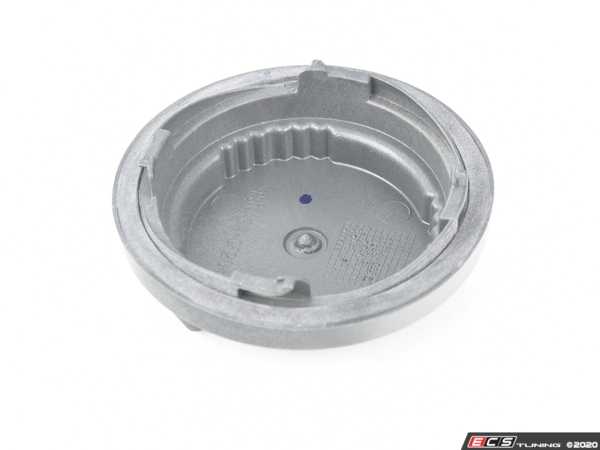 Genuine BMW - 63122993424 - Headlight Cover (63-12-2-993-424)