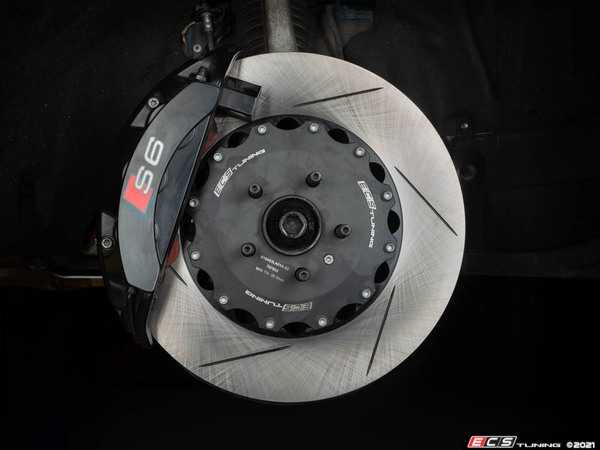 ECS - 016403LA01A-04 - Front Right Slotted Two Piece Rotor