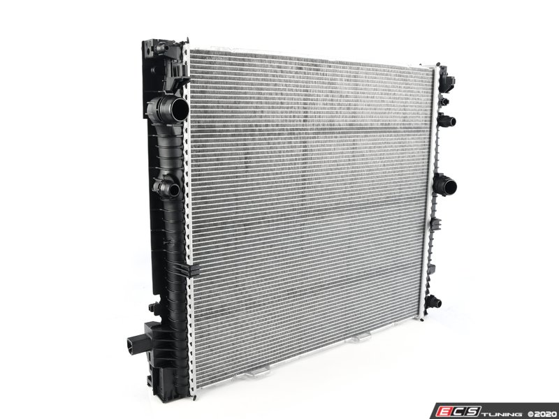Genuine BMW - 17119797808 - Radiator (17-11-9-797-808)