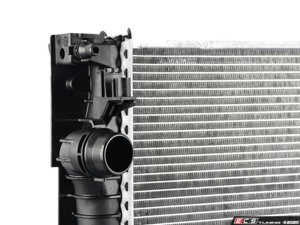 Genuine BMW - 17119797808 - Radiator (17-11-9-797-808)