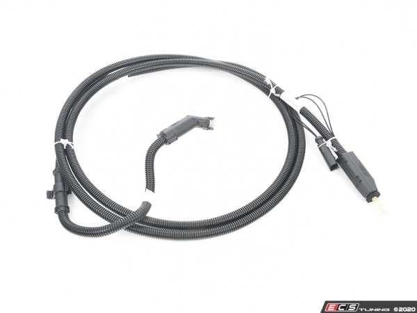 Genuine Volkswagen Audi - 5Q0131984AG - SUPPLY LIN (5Q0 131 984 AG)