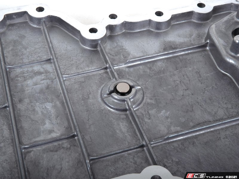 ECS - 008664LA01 - ECS Magnetic Engine Oil Drain Plug - M18x1.5