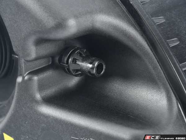 Genuine BMW - 17139846642 - Expansion Tank (17-13-9-846-642)