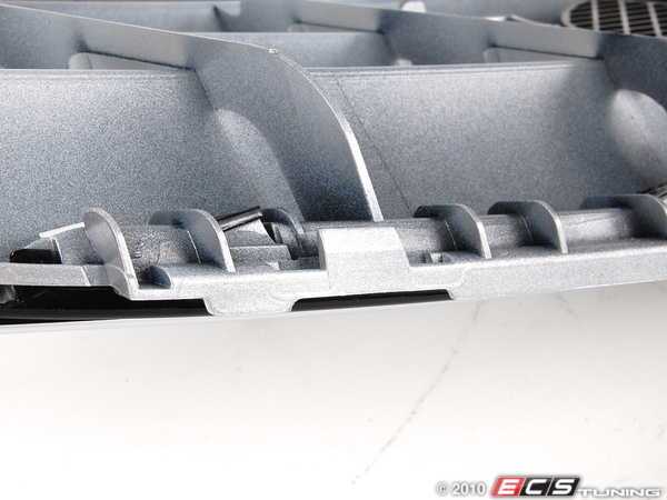 Genuine Mercedes Benz - 20488000239744 - Radiator Grille Assembly