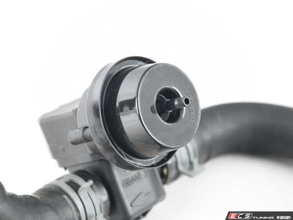 Genuine Volkswagen Audi - 7D0121049BC - HOSE (7D0 121 049 BC)