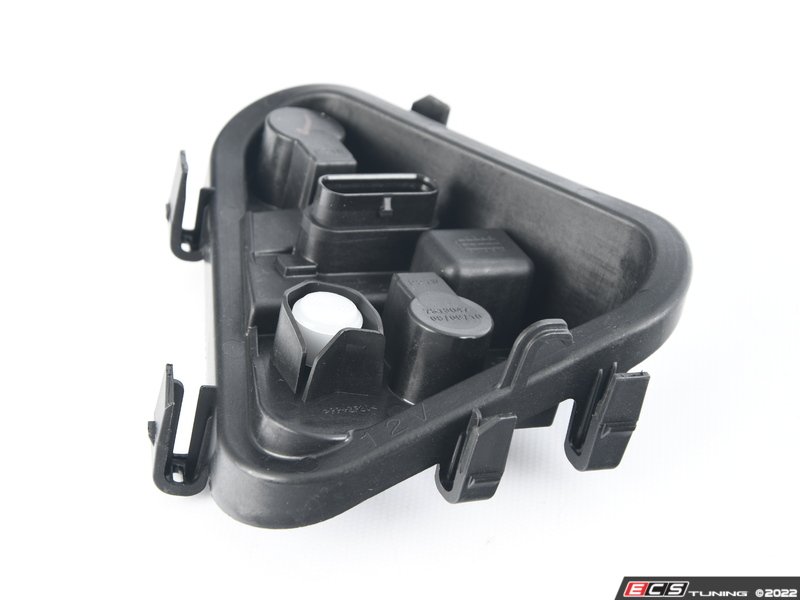 Genuine BMW - 63217313047 - Tailight Bulb Holder - Rear, Left (63-21-7 ...