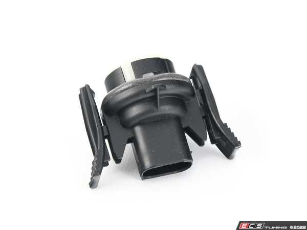 Genuine BMW - 63128375303 - LAMP SOCKET (63-12-8-375-303)