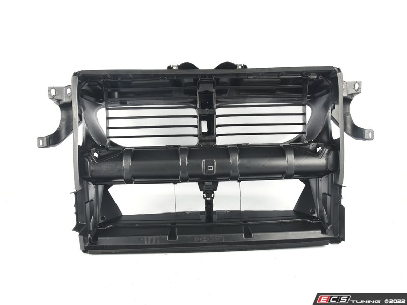 Genuine BMW - 51747224663 - Air Duct (51-74-7-224-663)